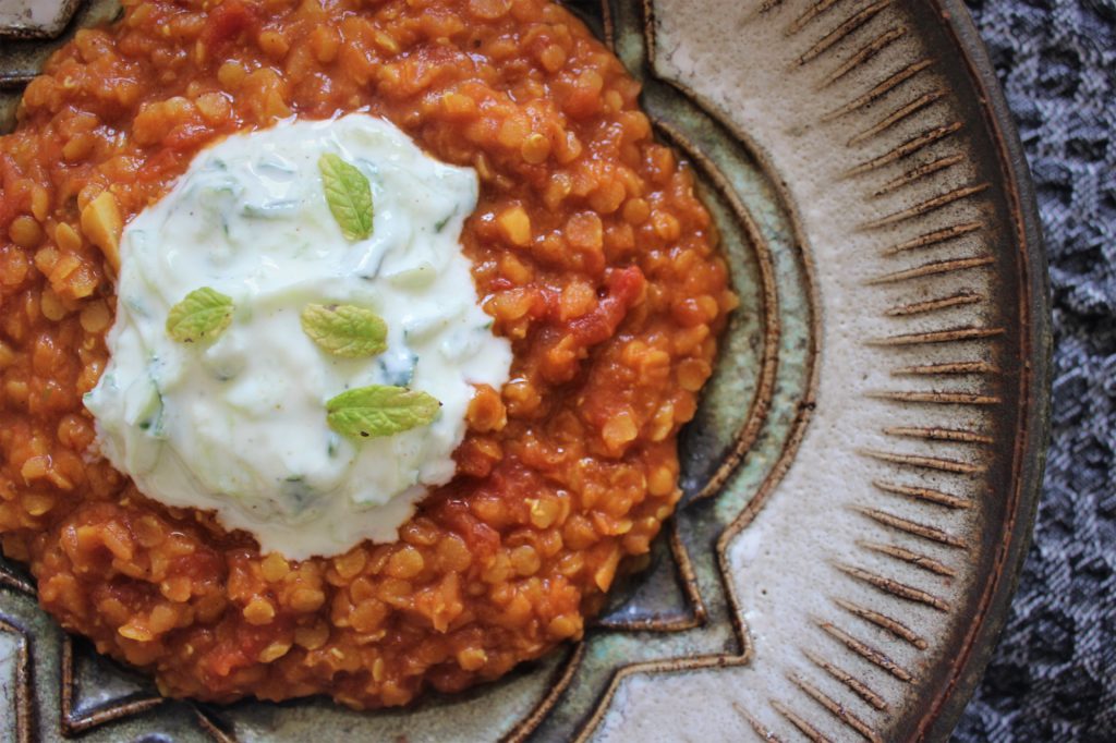 Indisk dahl med røde linser - Michelle Løhde